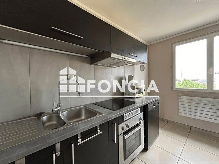 Appartement à louer - Biollay, Chambéry - 3 pièces - 2 chambres