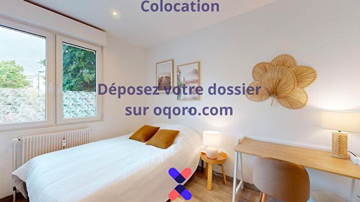 Appartement à louer - Centre Ville, Chambéry - 5 pièces - 4 chambres