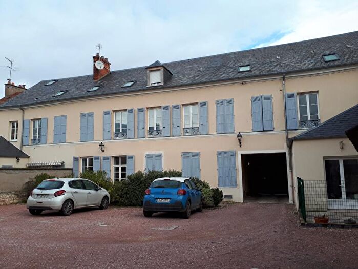 Appartement à louer - Étampes, Centre-Ville - 2 pièces - 1 chambre