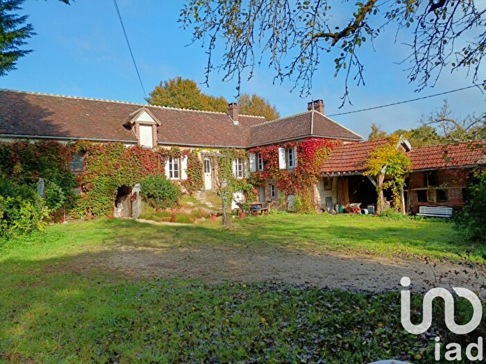 Maison à vendre - Villiers-Saint-Benoît - 5 pièces - 3 chambres