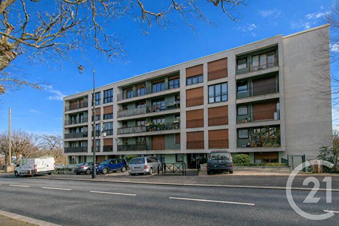 Appartement à vendre - Saint-Maur-des-Fossés, Vieux-Saint-Maur - 6 pièces - 4 chambres