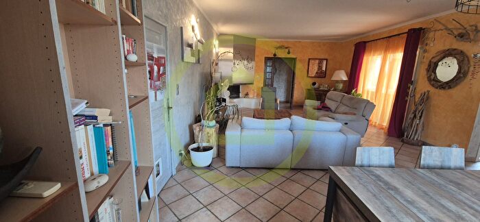 Maison à vendre - Seynes - 5 pièces - 4 chambres