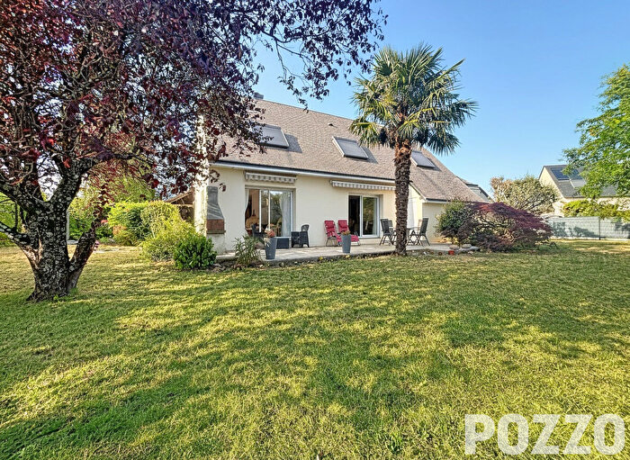 Le Val-Saint-Père : Maison 6 pièces à vendre