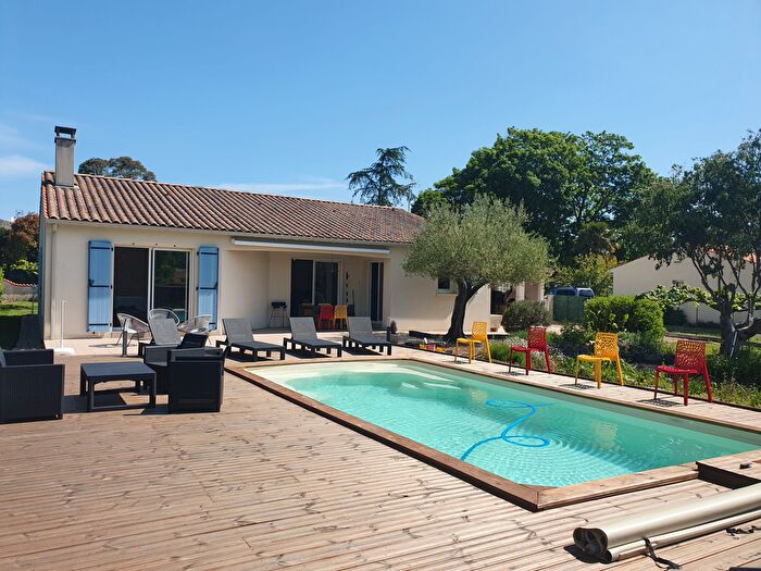 Maison à vendre - Meursac - 4 pièces - 3 chambres