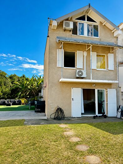 Maison 4 pièces à Saint-Pierre, Condé, à vendre