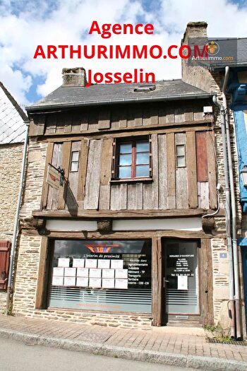 Maison à vendre - Josselin - 5 pièces - 2 chambres