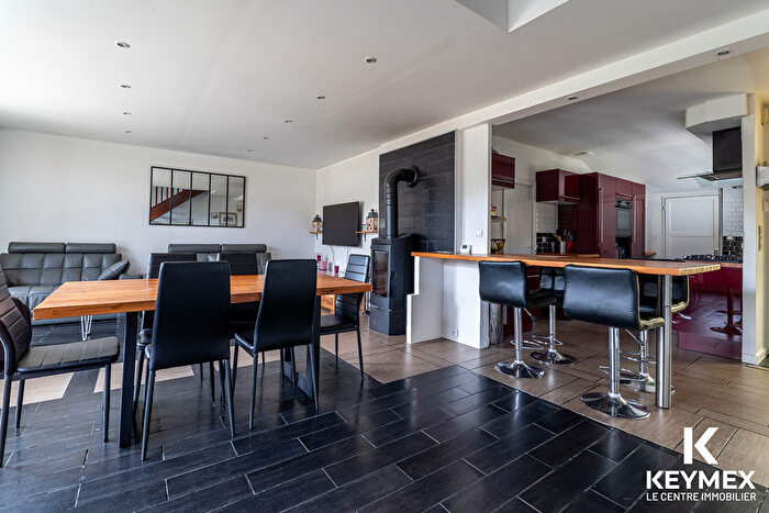 Maison à vendre - Chambly - 8 pièces - 6 chambres