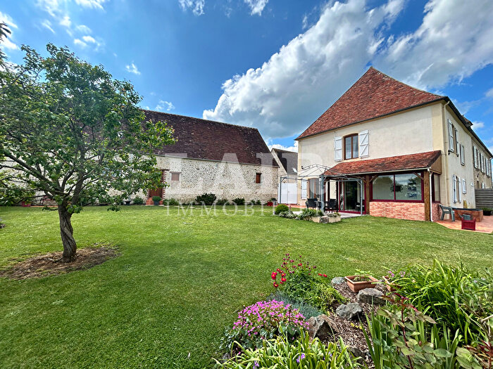 Almenêches - Maison 7 pièces à vendre
