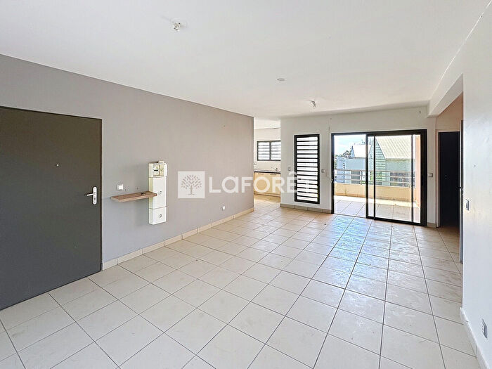 Appartement à louer - Saint-François - 3 pièces - 2 chambres