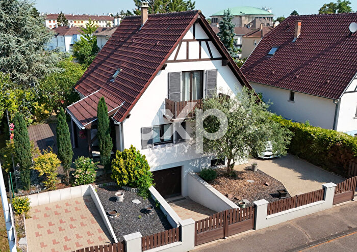 Strasbourg, Murhof - Maison 4 pièces à vendre