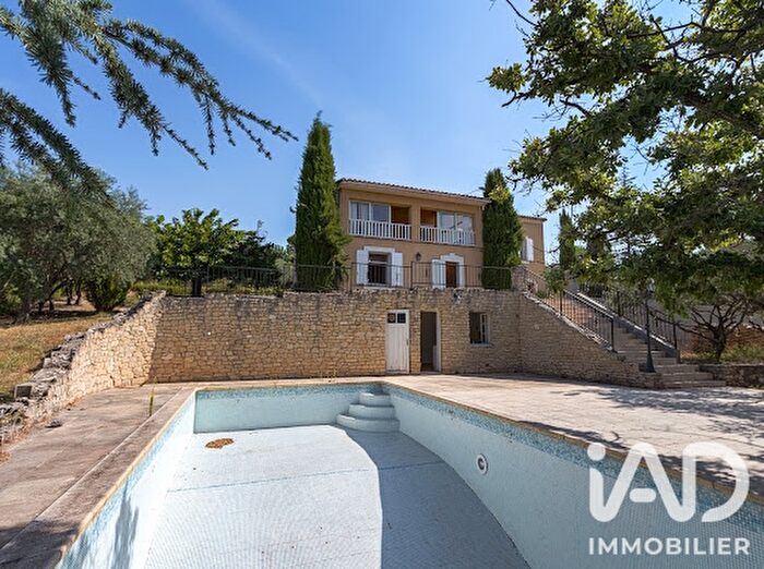 Maison 7 pièces à vendre - Saint-Saturnin-lès-Apt