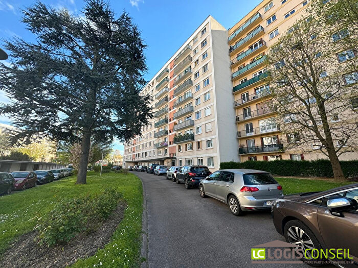Appartement 2 pièces à louer à Châtillon, Conservatoire