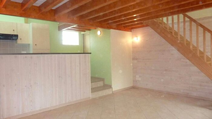 Cléguérec : Appartement 2 pièces à louer