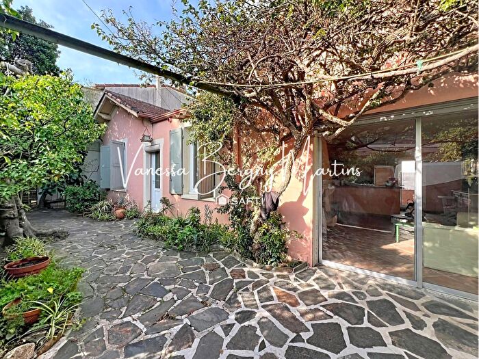 Maison à vendre - Cavalaire-sur-Mer, Centre-ville - 4 pièces - 3 chambres