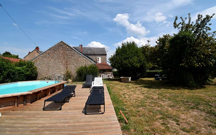 Maison 5 pièces à vendre - Le Mayet-de-Montagne