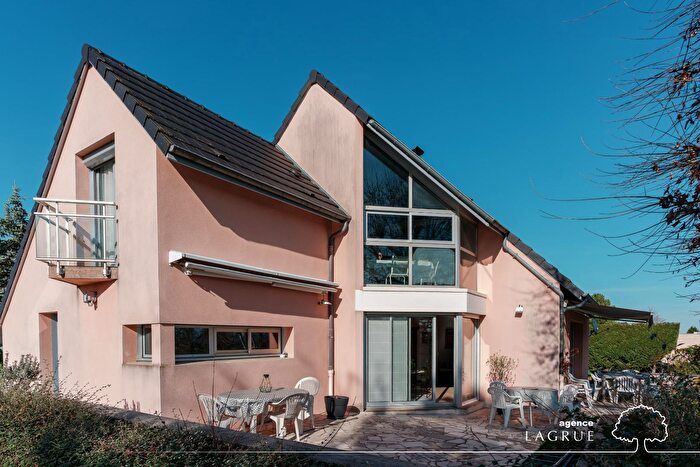 Maison à vendre - Serbannes - 7 pièces - 3 chambres