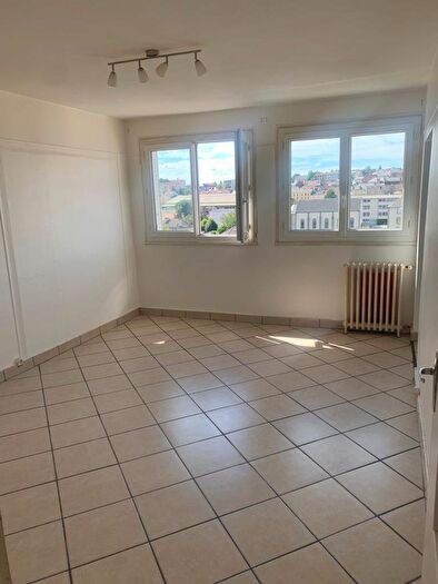 Appartement à vendre - Aurillac, Centre-ville - 4 pièces - 3 chambres