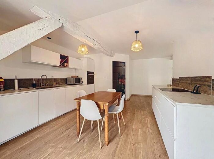 Appartement 3 pièces à louer - Bourgoin-Jallieu, Centre-ville, Pont Saint-Michel