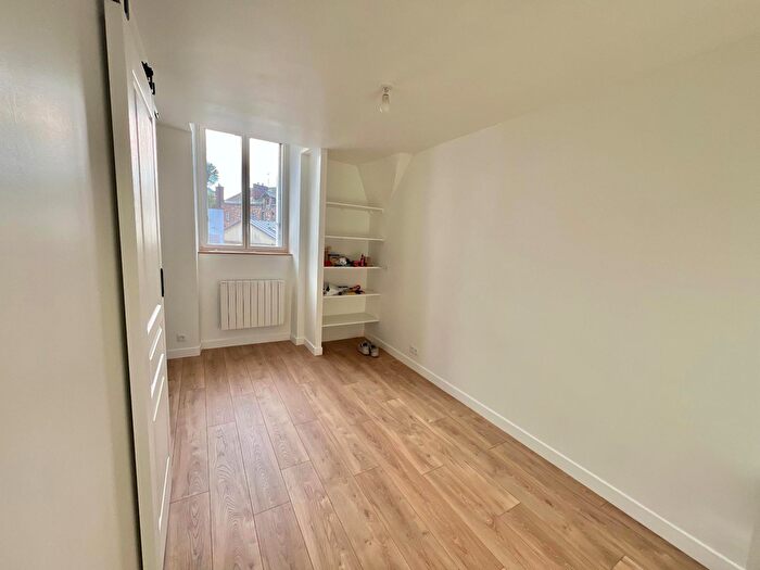 Appartement à louer - Quartiers Ouest, Arsenal, Redon - 1 pièce