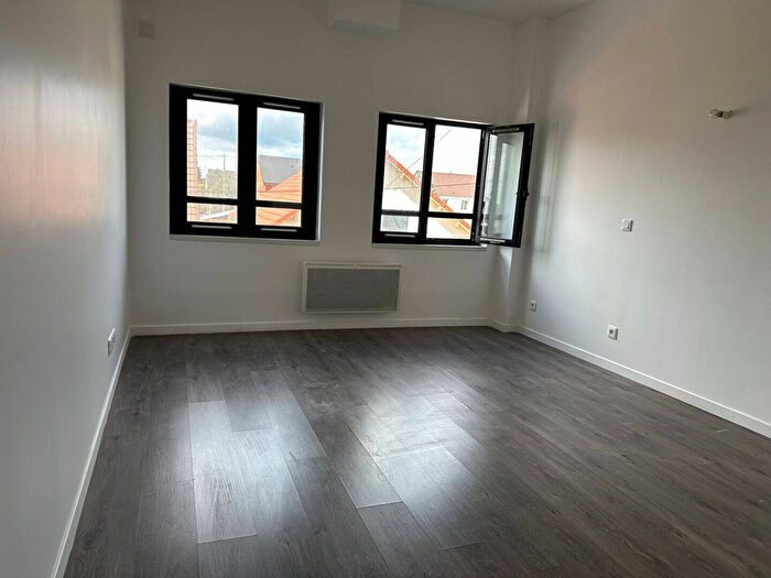 Centre Ville, Goussainville - Appartement 1 pièce à louer