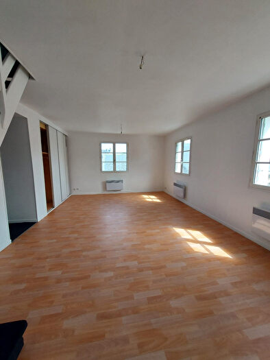 Appartement à vendre - Bourgueil - 5 pièces - 2 chambres