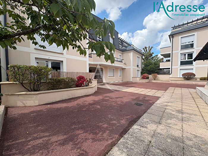 Noisy-le-Grand, Nord - Appartement 1 pièce à vendre