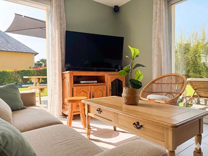 Maison à vendre - Plouguin - 7 pièces - 5 chambres