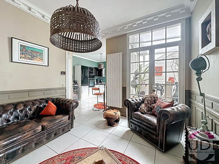 Maison à vendre - Montluçon, Centre-ville, Les Forges - 2 pièces - 1 chambre