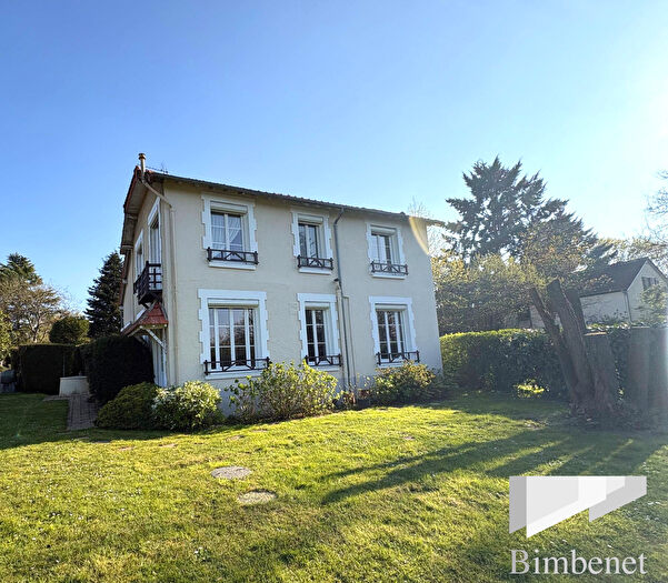 Maison à vendre - Saint-Hilaire-Saint-Mesmin - 10 pièces - 3 chambres