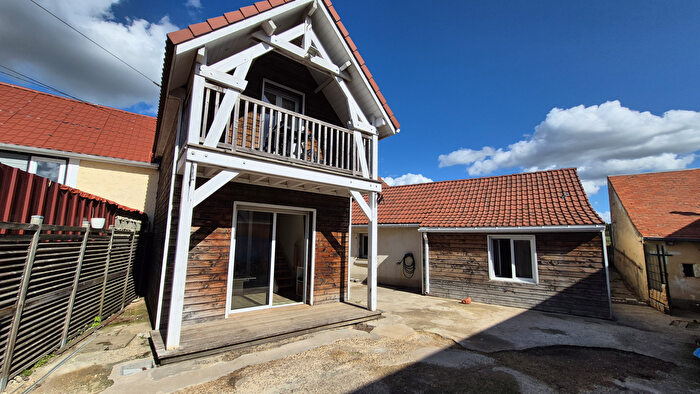 Maison 4 pièces à Cérans-Foulletourte, à vendre