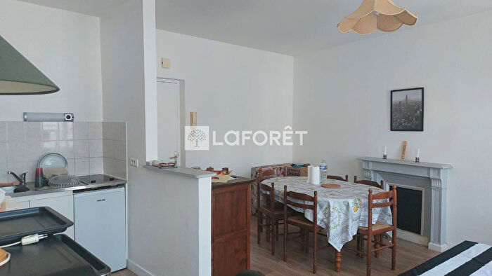 Pont-l'Abbé : Appartement 2 pièces à louer