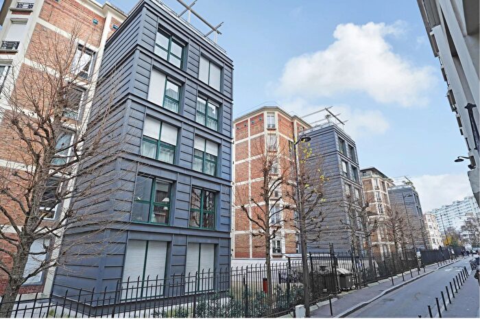 Appartement à vendre - Paris e , Georges Brassens - 3 pièces - 2 chambres