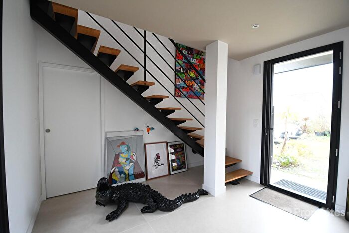 Maison à louer - Boussay - 5 pièces - 3 chambres