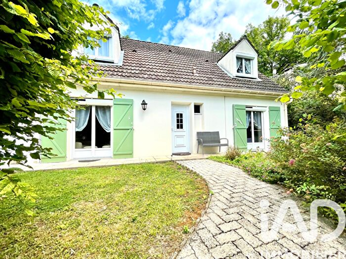 Maison 6 pièces à Le Châtelet-en-Brie, à vendre