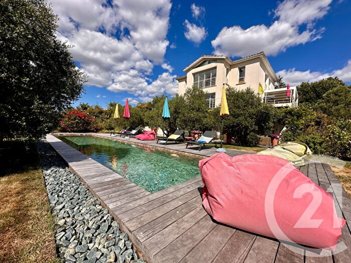 Maison à vendre - Senouillac - 10 pièces - 7 chambres