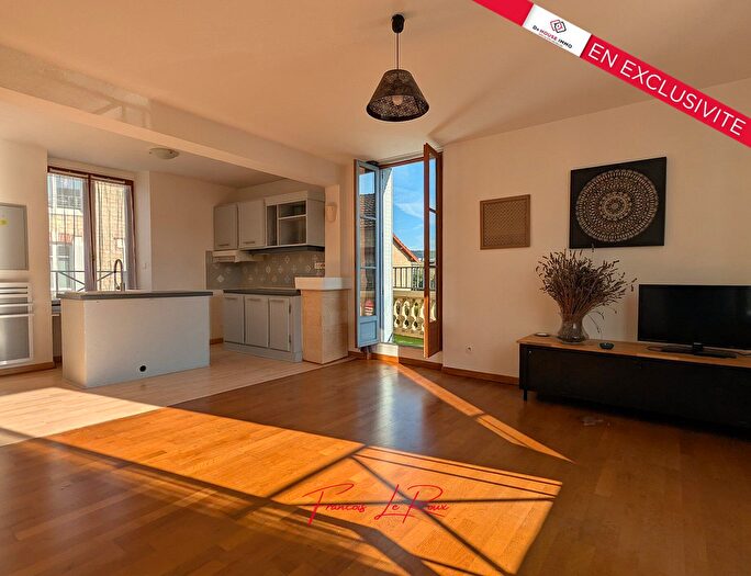 Mantes-la-Jolie, Centre-ville : Appartement 3 pièces à vendre