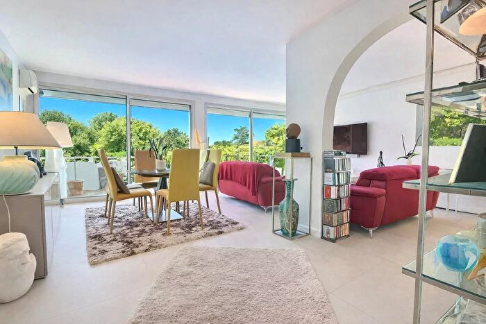 Appartement à vendre - Cannes, Californie Pezou - 3 pièces - 2 chambres