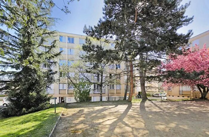 Appartement à vendre - Le Plessis-Trévise, Centre-ville, Orly Parc - 1 pièce - 1 chambre