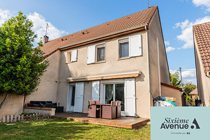 Maison à vendre - Chilly-Mazarin, Division Leclerc - 5 pièces - 4 chambres