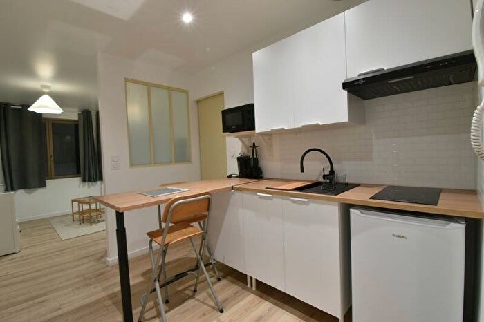 Appartement à louer - Nord, Sainte-Livrade-sur-Lot - 1 pièce