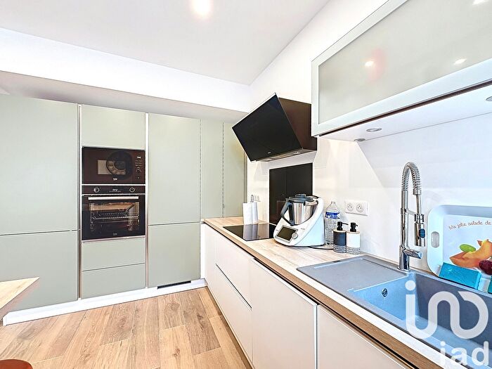 Appartement à vendre - Montargis, Centre-ville - 3 pièces - 2 chambres