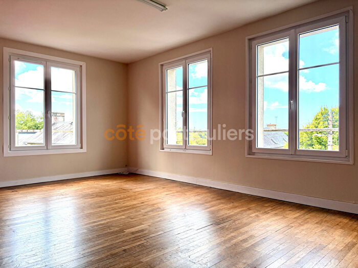 Maison 14 pièces à Coutances, à vendre