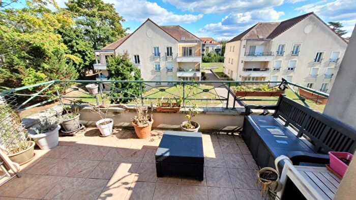 Dammarie-les-Lys, Petit Dammarie, Croix Saint-Jacques : Appartement 3 pièces à vendre