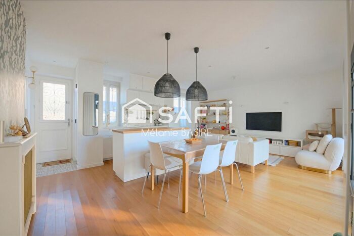 Maison à vendre - Maisons-Alfort, Centre-ville - 5 pièces - 3 chambres