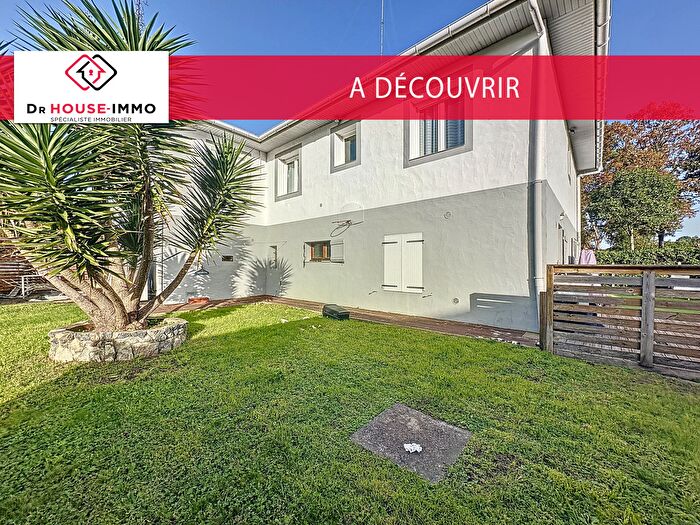 Maison à vendre - Labenne - 9 pièces - 7 chambres