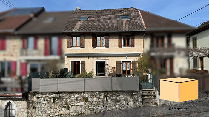 Maison à vendre - Chindrieux - 7 pièces - 5 chambres