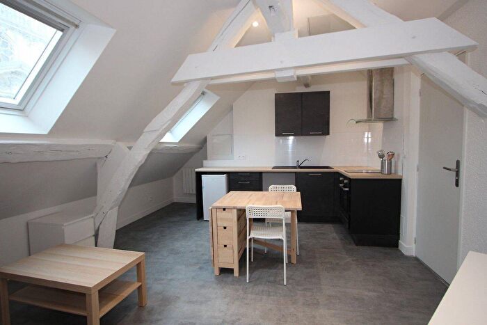 Appartement 1 pièce à louer - Orléans