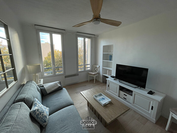 Appartement 3 pièces à Marseille 2ème, Hôtel de ville, à louer