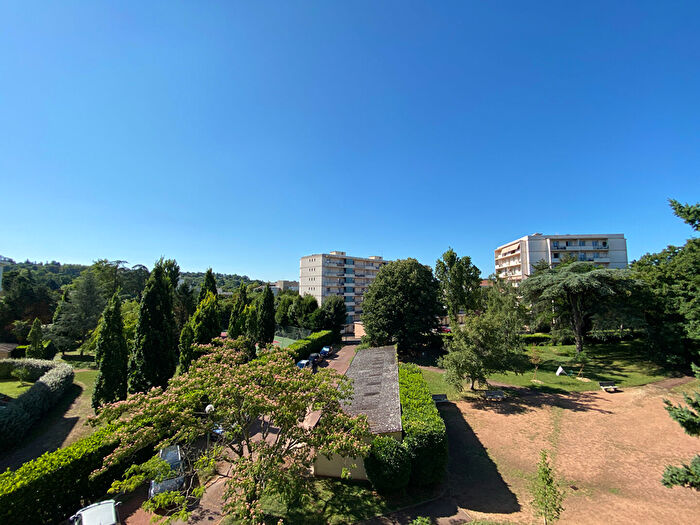 Appartement à louer - Tassin-la-Demi-Lune, Alaï - 3 pièces - 2 chambres