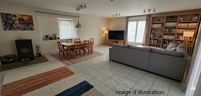 Maison à vendre - Saint-Jean-sur-Mayenne - 6 pièces - 4 chambres